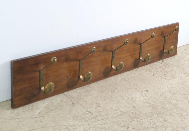 Mid-Century Modern Wide Hat and Coat Wall Mount Rack For Sale at 1stDibs