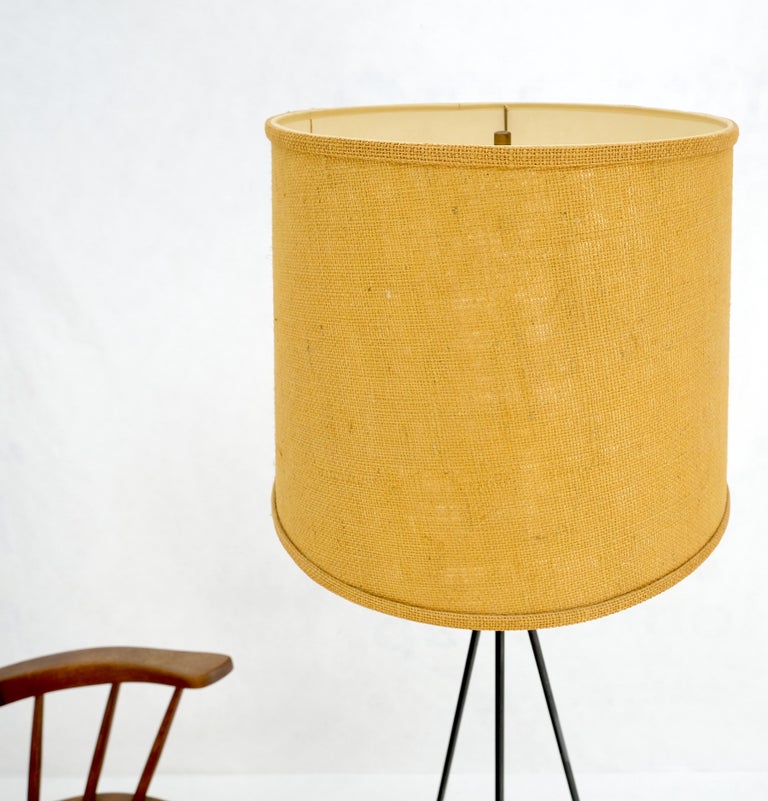 Mid-Century Modern Wire Tripod Base Brass Finial Floor Lamp For Sale at ...