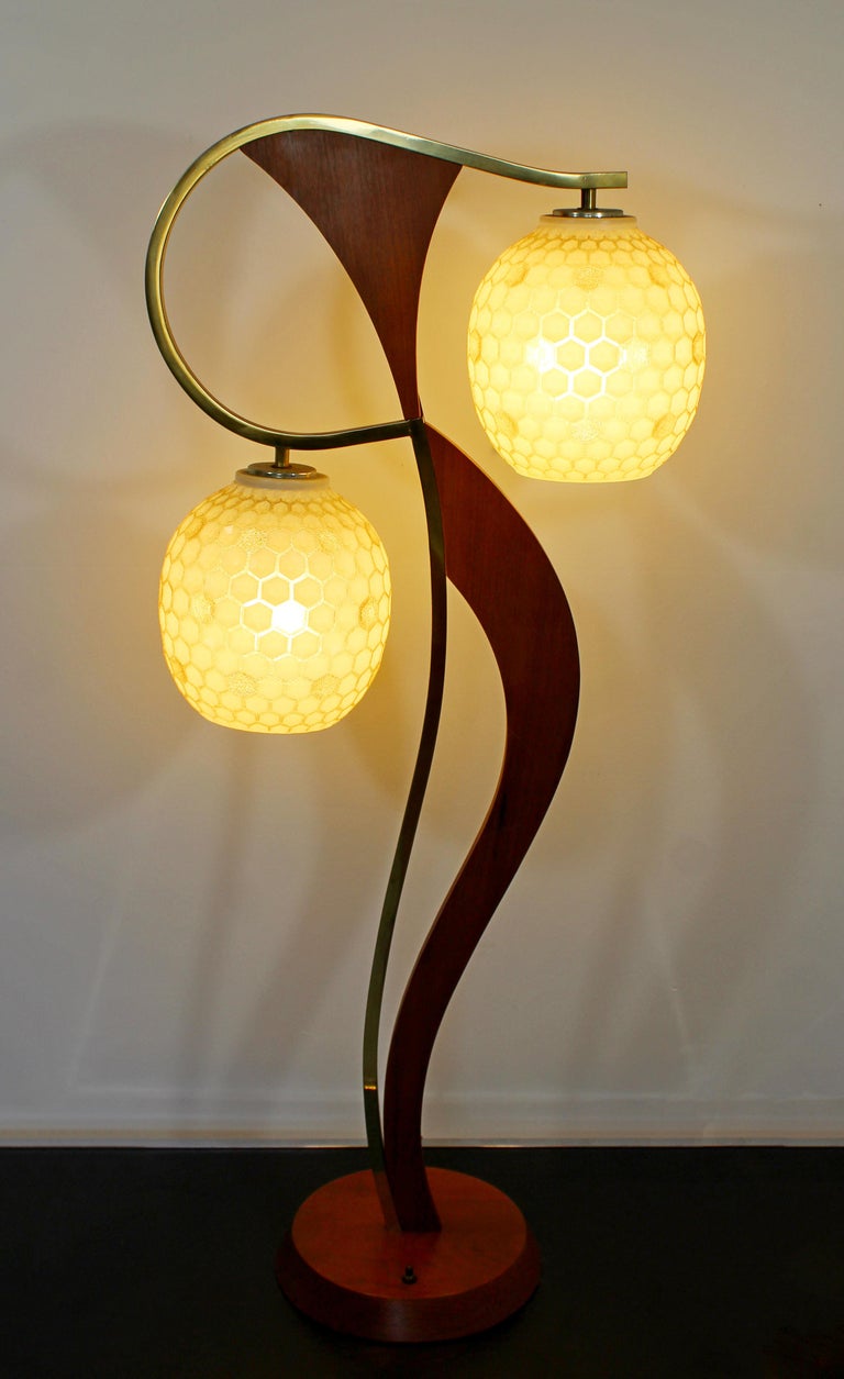 Mid-Century Modern Wood Brass Sculptural Honeycomb Table Lamp 1950s ...