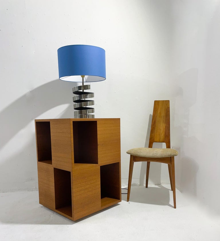 Mid-Century Modern Wooden Swivel Library, Italy, 1960s For Sale at 1stDibs