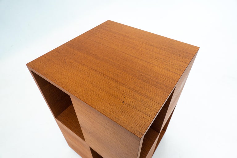 Mid-Century Modern Wooden Swivel Library, Italy, 1960s For Sale at 1stDibs