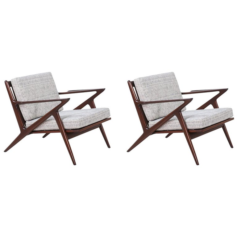 Mid-Century Modern "Z" Lounge Chairs by Poul Jensen for Selig at 1stDibs