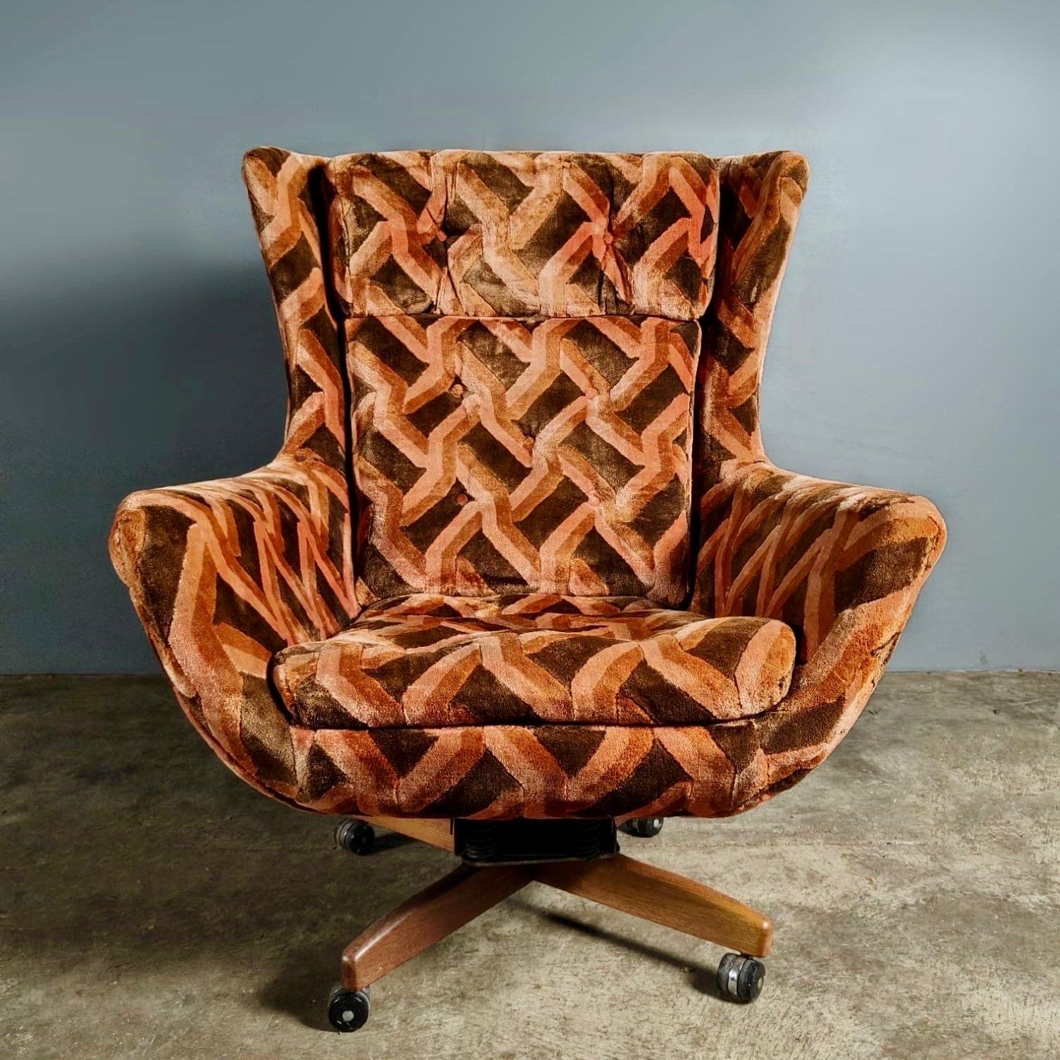 Mid Century Modular Fabric Corner Sofa and Lounge Chair Vintage Retro ...