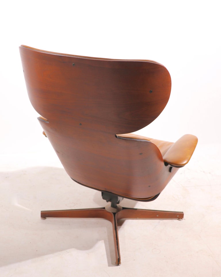 Mid Century Mr. Chair and Ottoman by George Mulhauser for Plycraft at ...