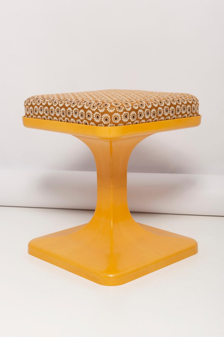 Mid Century Mustard Yellow Flowers Stool, Poland, 1970s For Sale at 1stDibs