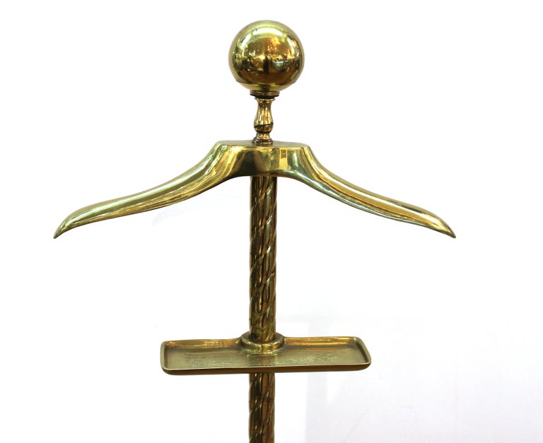Mid-Century Neoclassical Style Brass Valet For Sale at 1stDibs