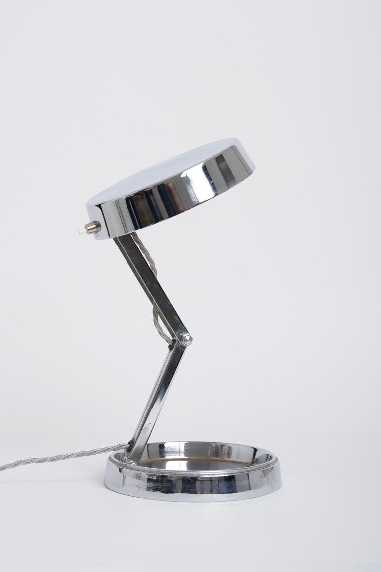 Mid-Century Nickel Articulated Table Lamp For Sale at 1stDibs