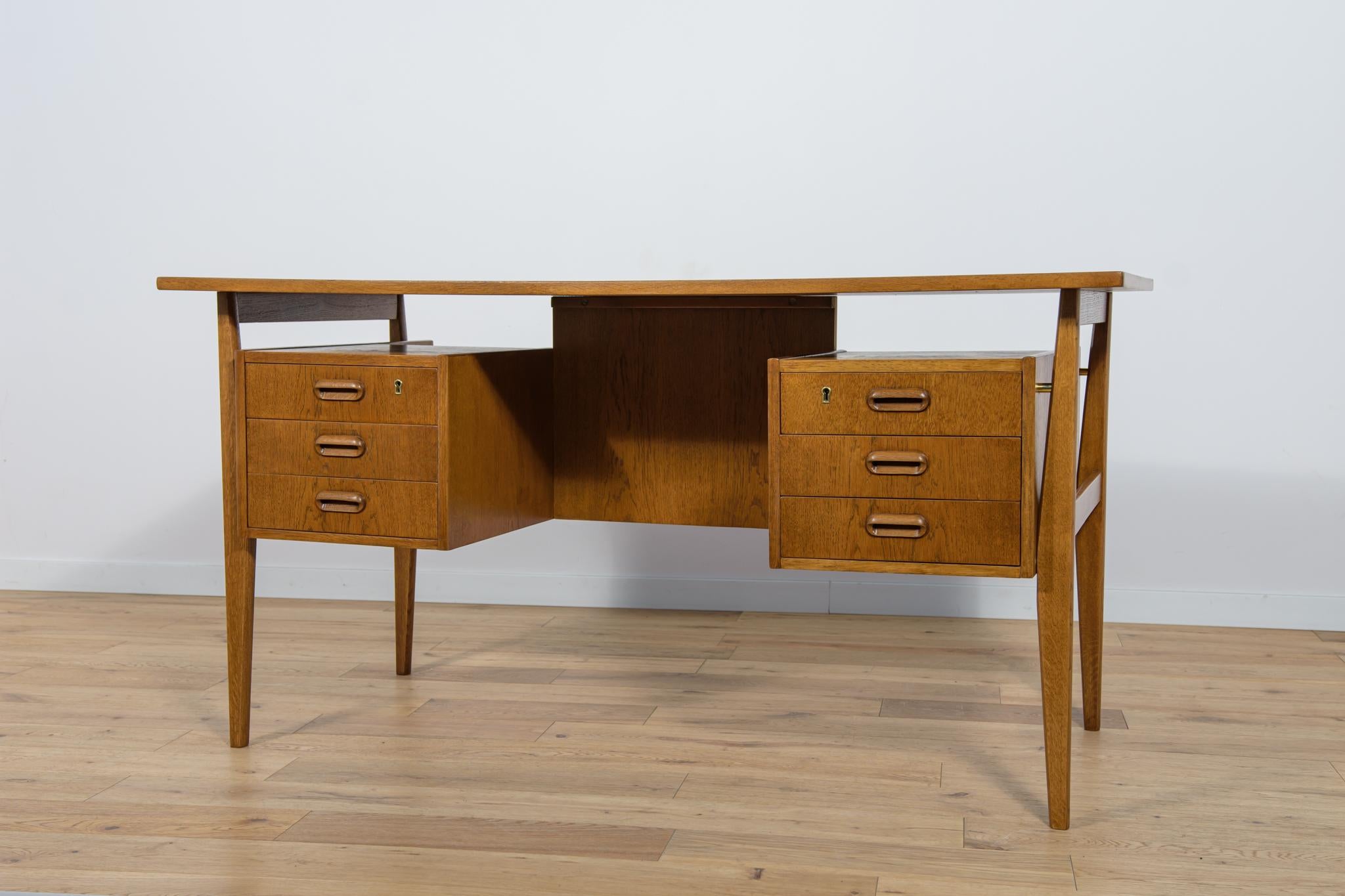 Mid-Century Oak Desk by Gunnar Nielsen Tibergaard for Tibergaard, 1960s ...
