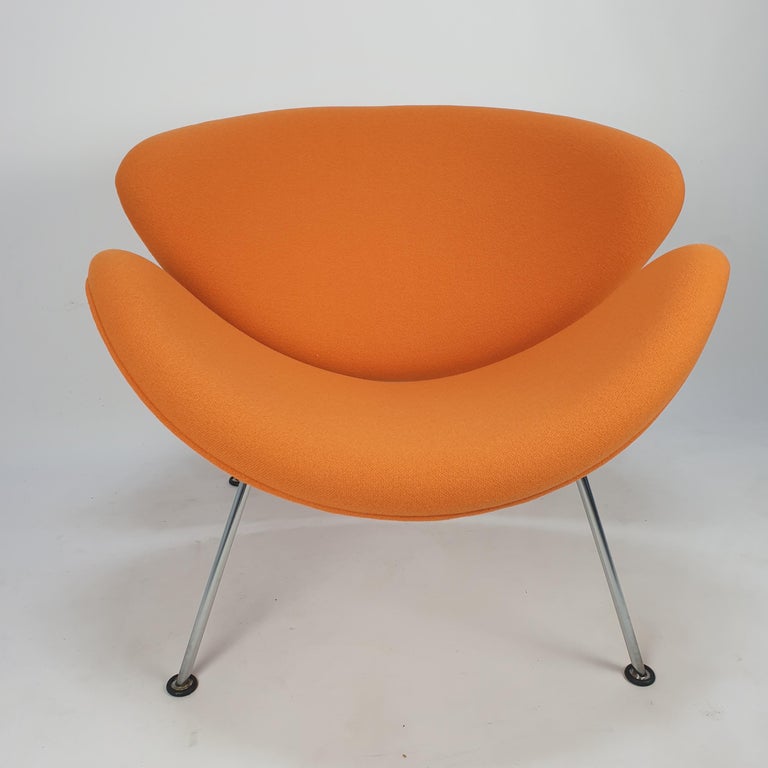 Mid Century Orange Slice Chair by Pierre Paulin for Artifort, 1980s For ...