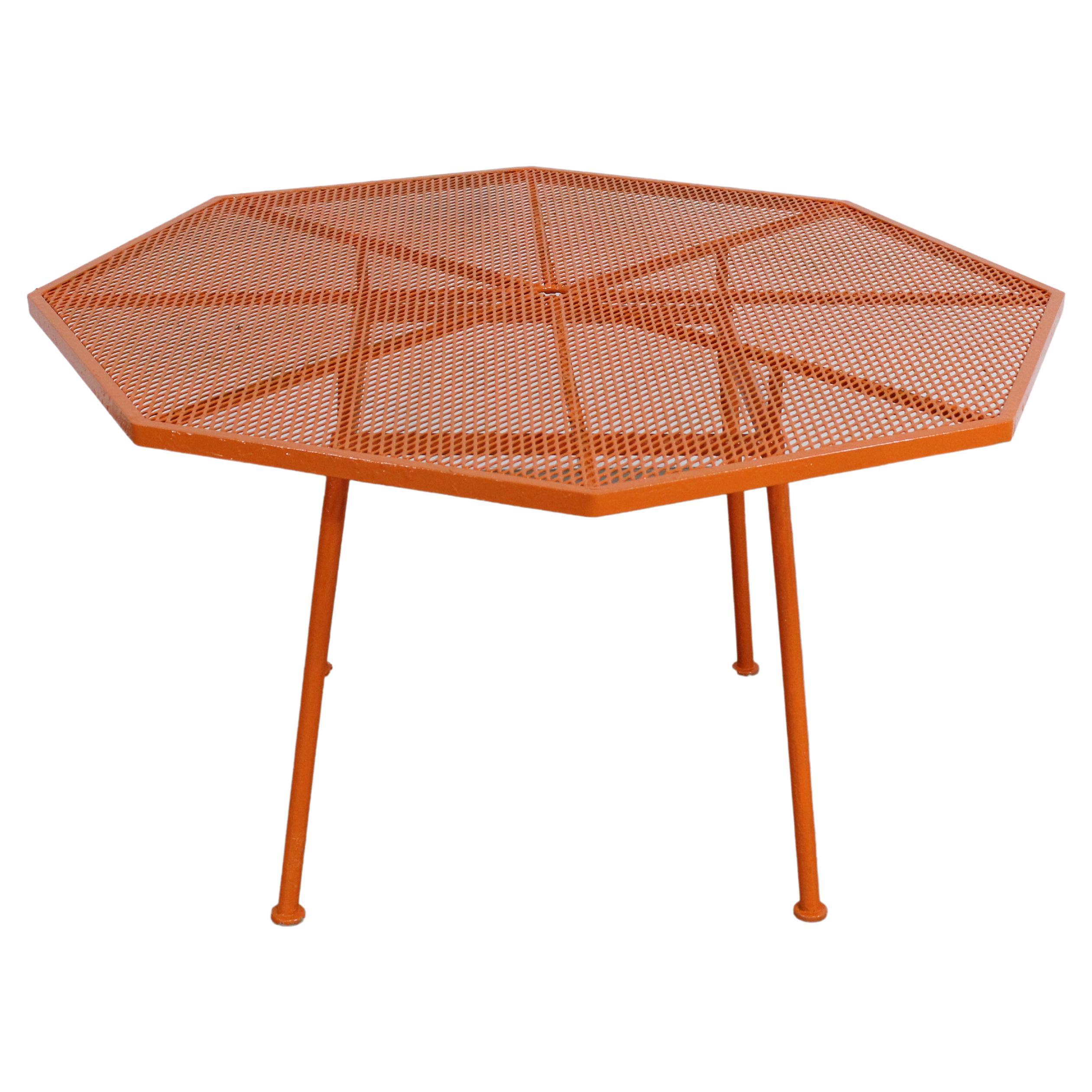 Octagonal Agente Dining Table For Sale at 1stDibs