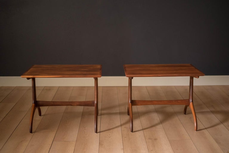 Mid Century Pair of Walnut Heritage Wishbone End Tables at 1stDibs