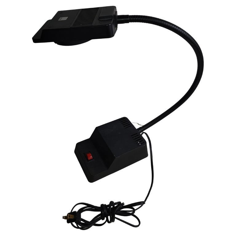 Mid Century Post Modern Gooseneck Fully Flexible Desk Lamp by Electrix ...