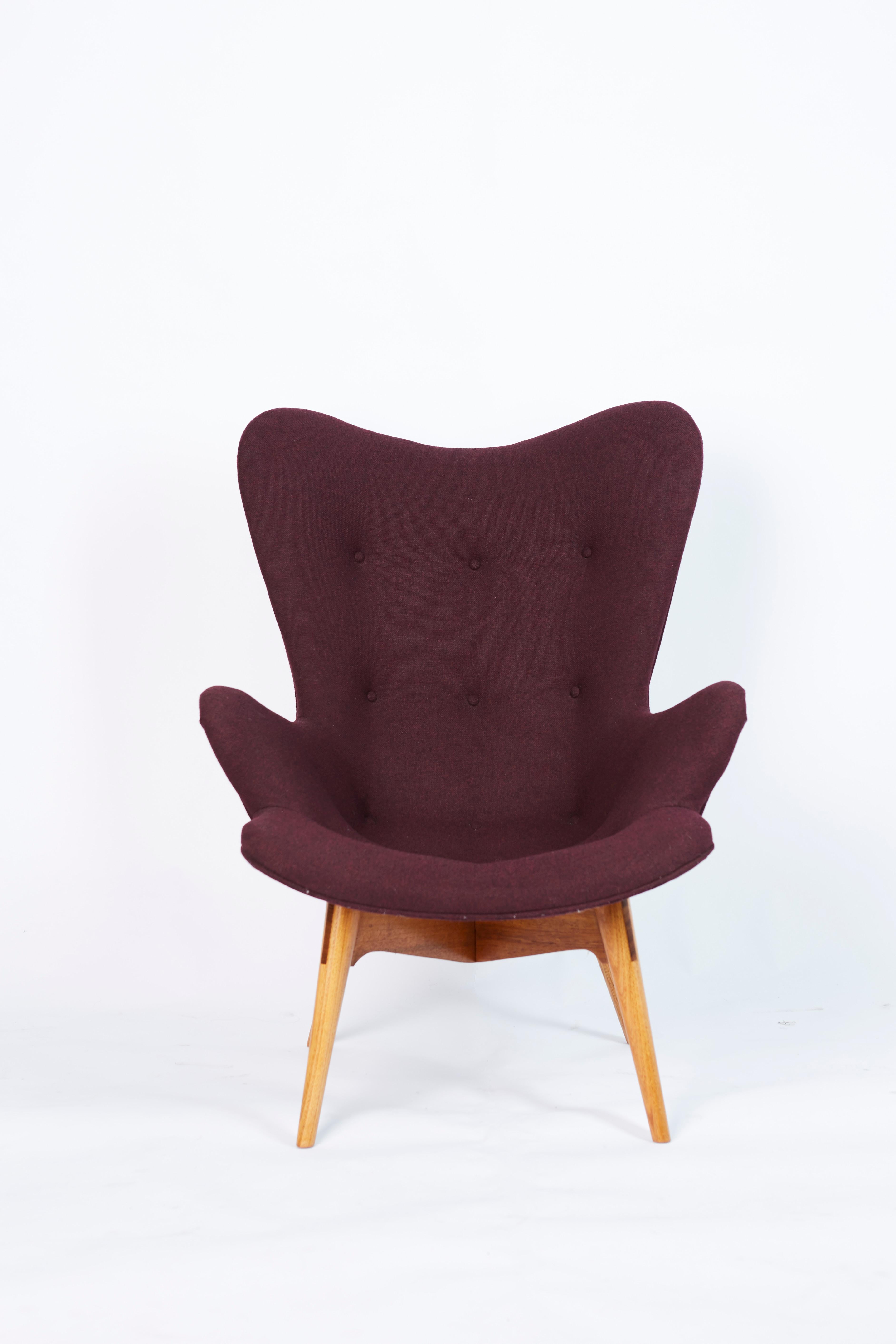 Mid-Century R160 Contour Chair by Grant Featherston at 1stDibs