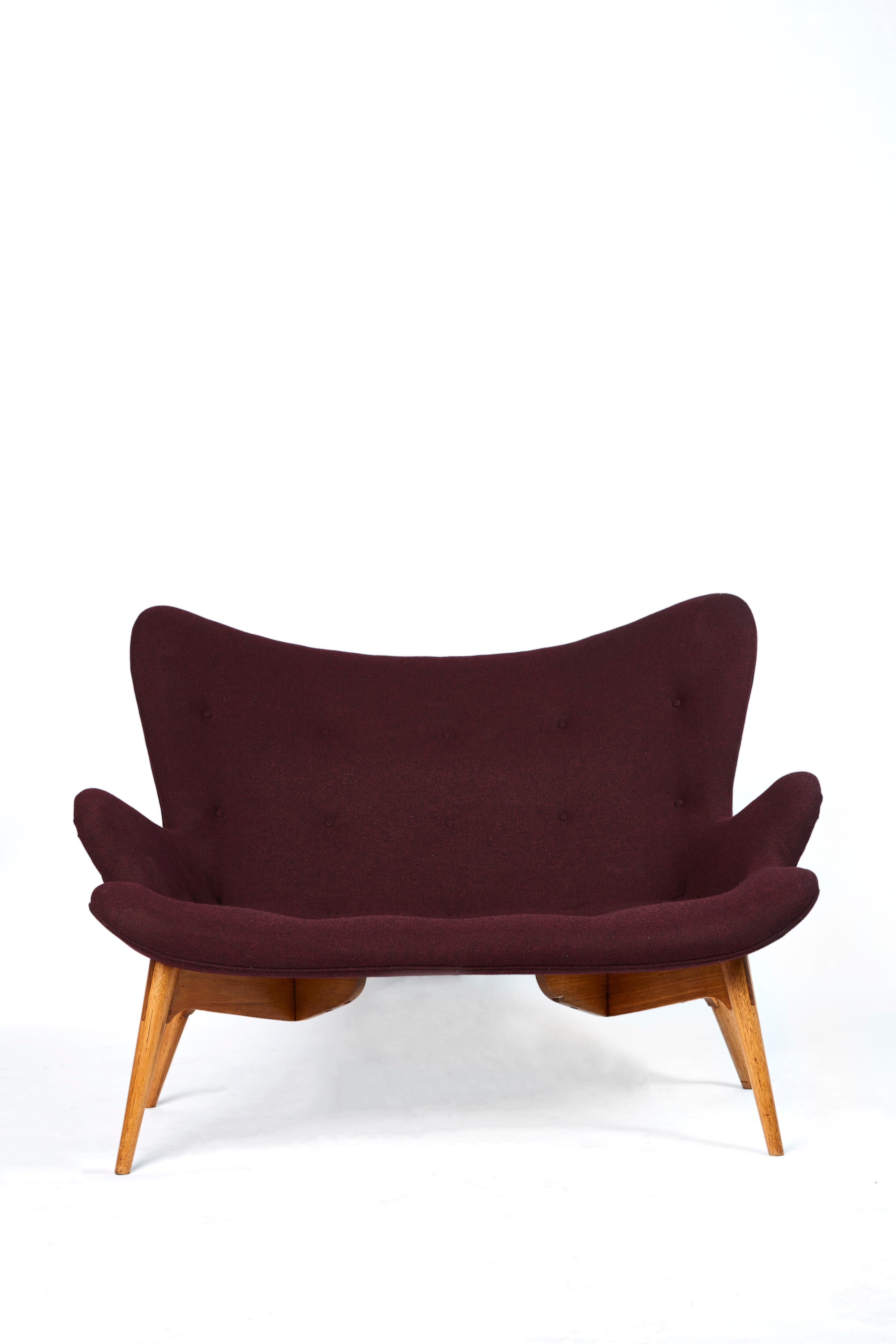 Mid Century R161 Contour Settee by Grant Featherston For Sale at ...