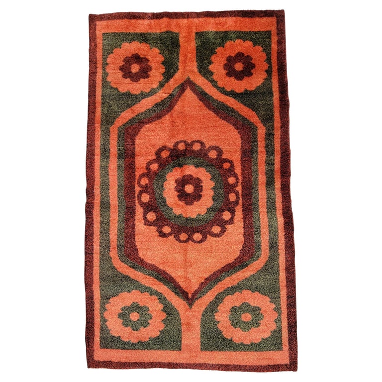 Midcentury Retro European Handmade Rug For Sale at 1stDibs