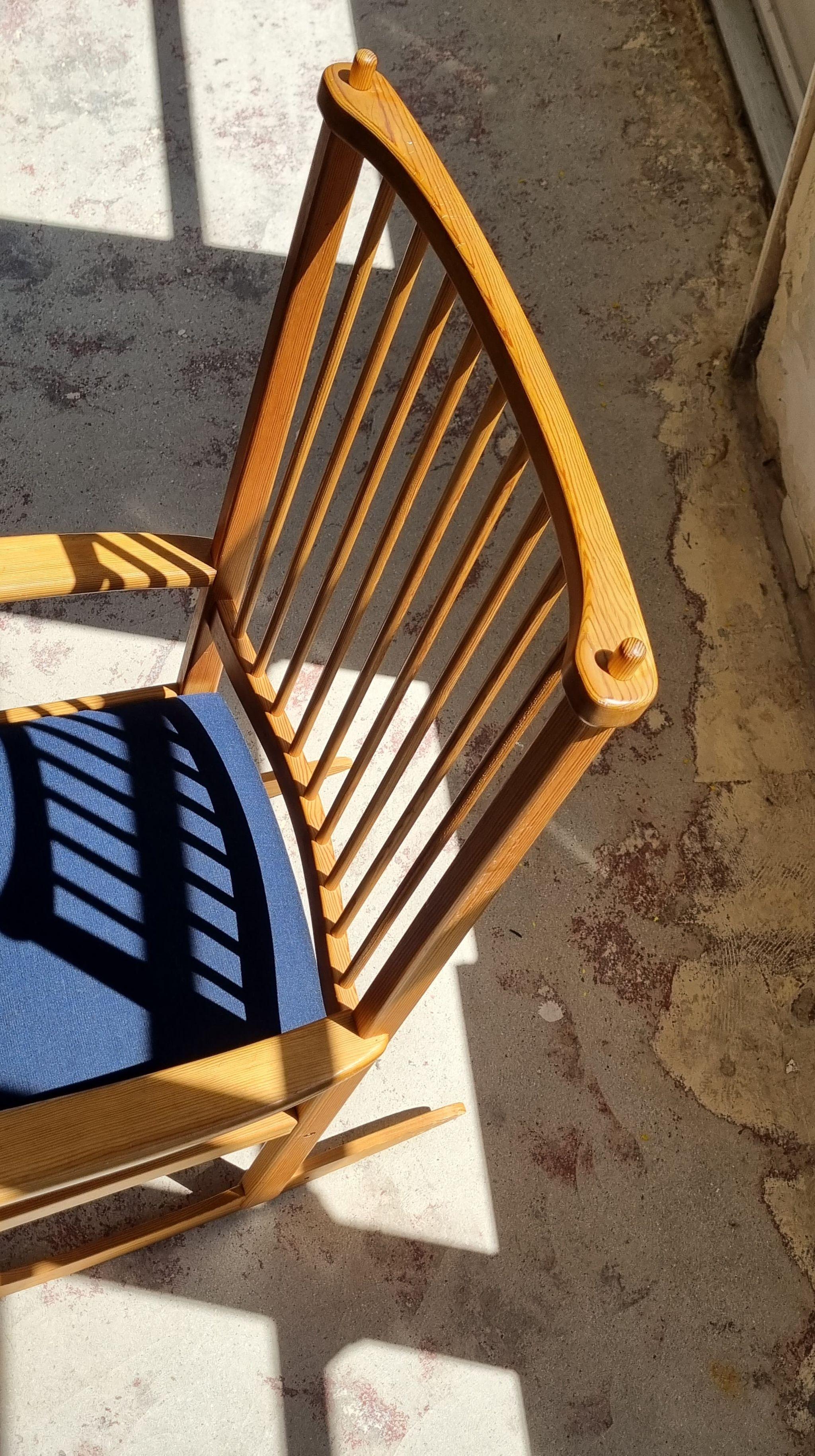 Mid Century Rocking Chair in Pine, by Yngve Ekström for Swedese, 1970s ...