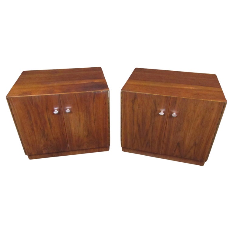 Midcentury Rosewood Cube Nightstands For Sale at 1stDibs