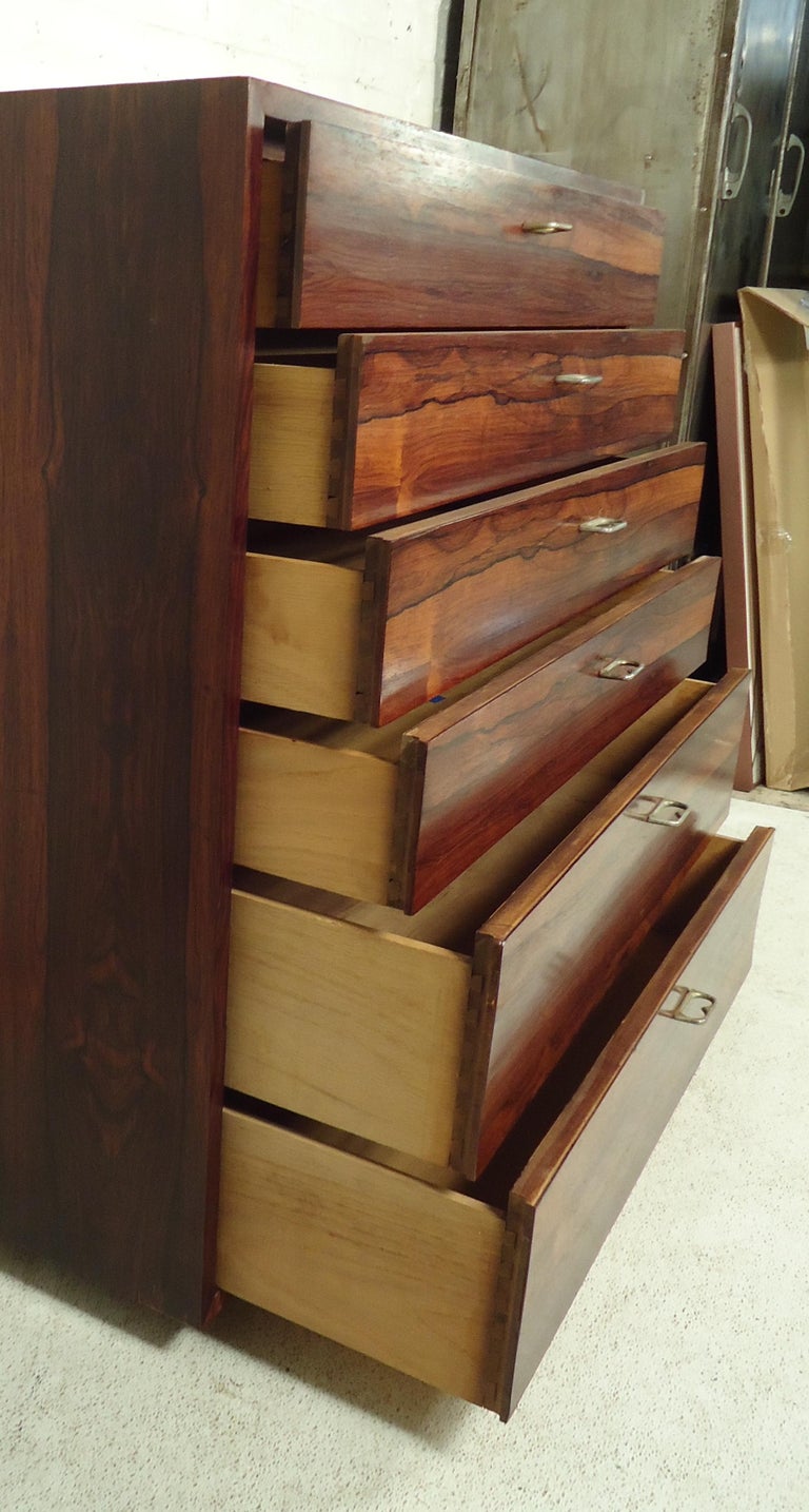 Midcentury Rosewood Dresser For Sale at 1stDibs