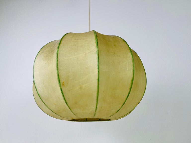 Mid-Century Round Cocoon Pendant Lamp, 1960s, Italy For Sale at 1stDibs