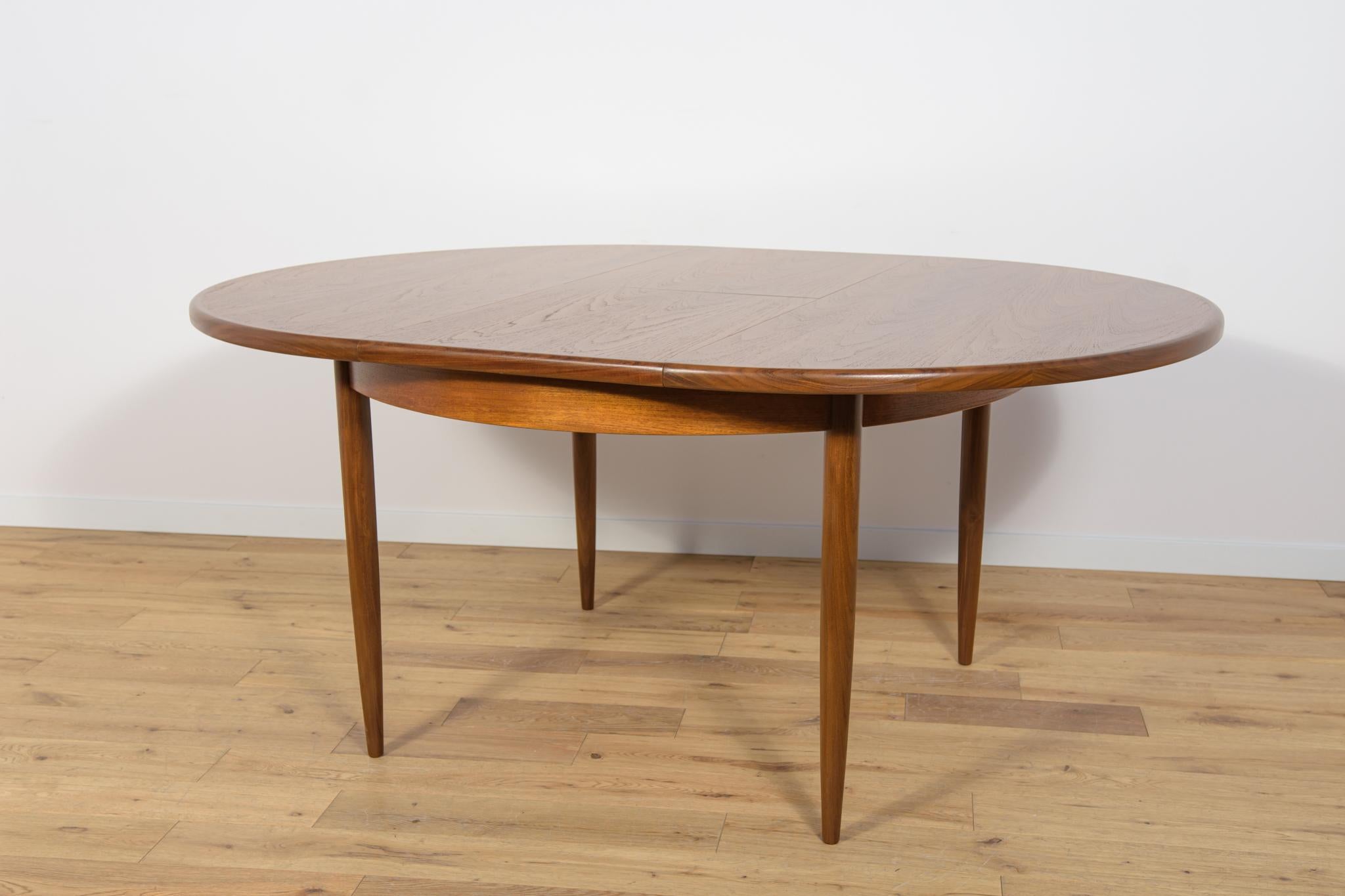Mid-Century Round Teak Fresco Dining Table from G-Plan, United Kingdom ...