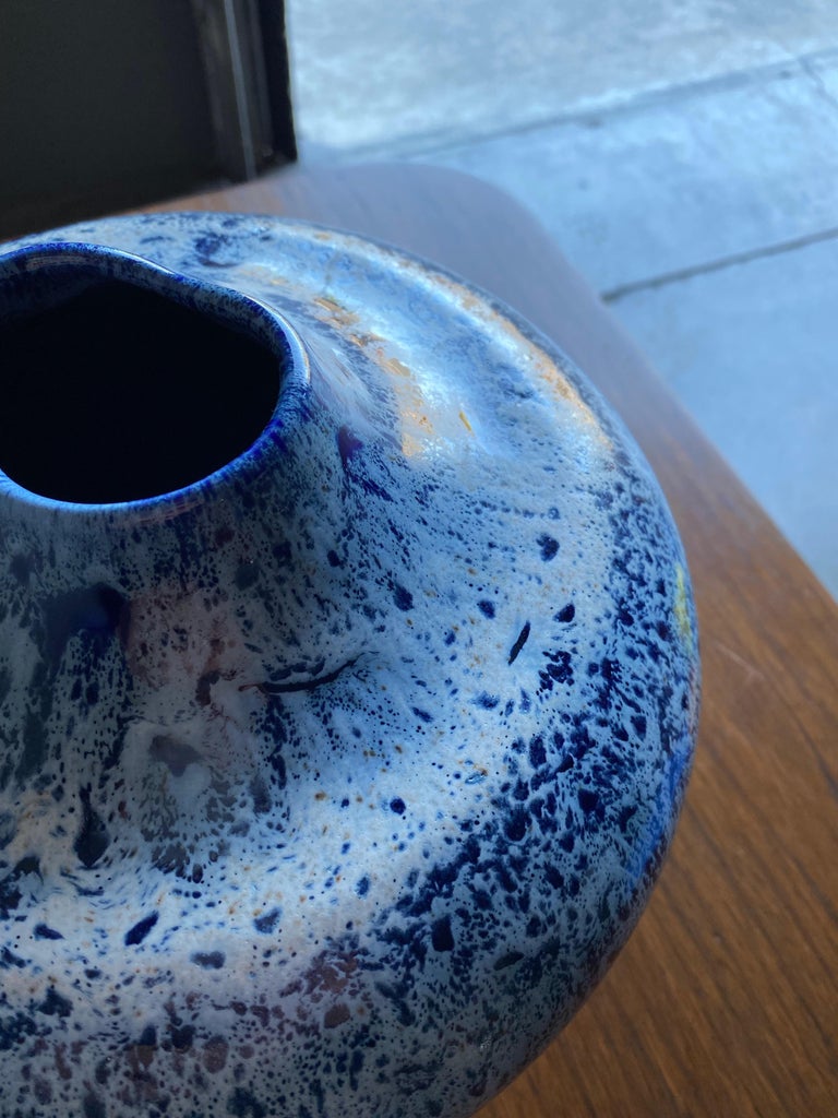 Mid Century Royal Haeger Vase For Sale at 1stDibs