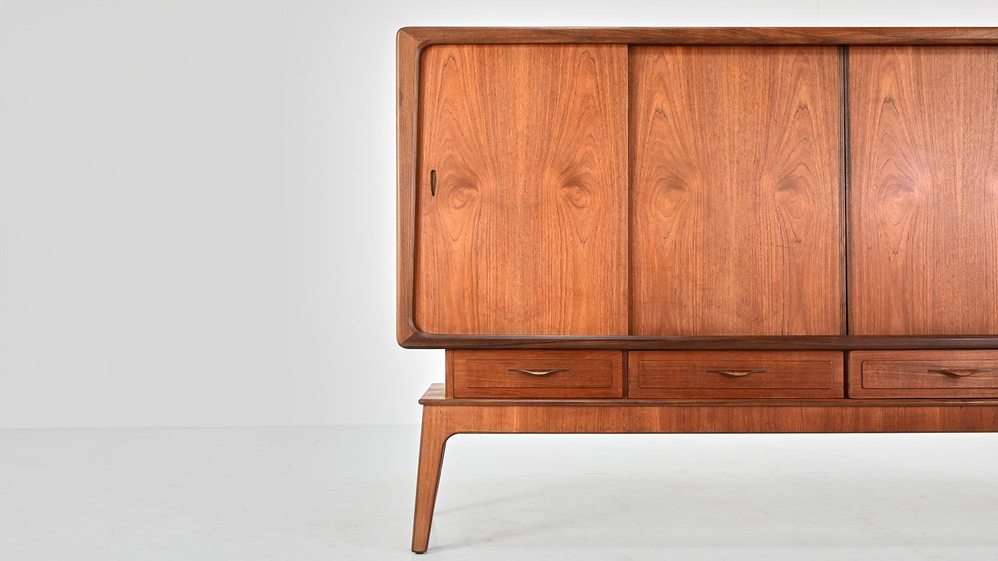 Mid-Century Scandinavian Highboard For Sale at 1stDibs