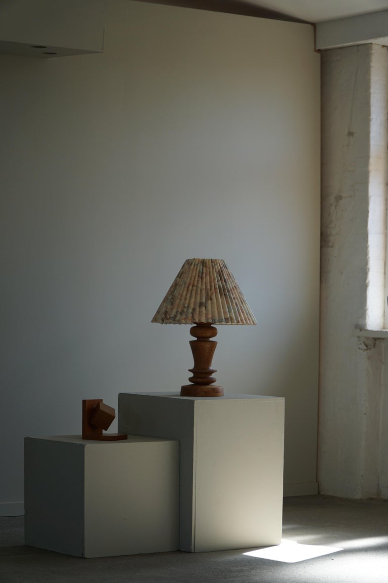 Midcentury Scandinavian Modern Organic Table Lamp in Solid Oak, 1960s ...