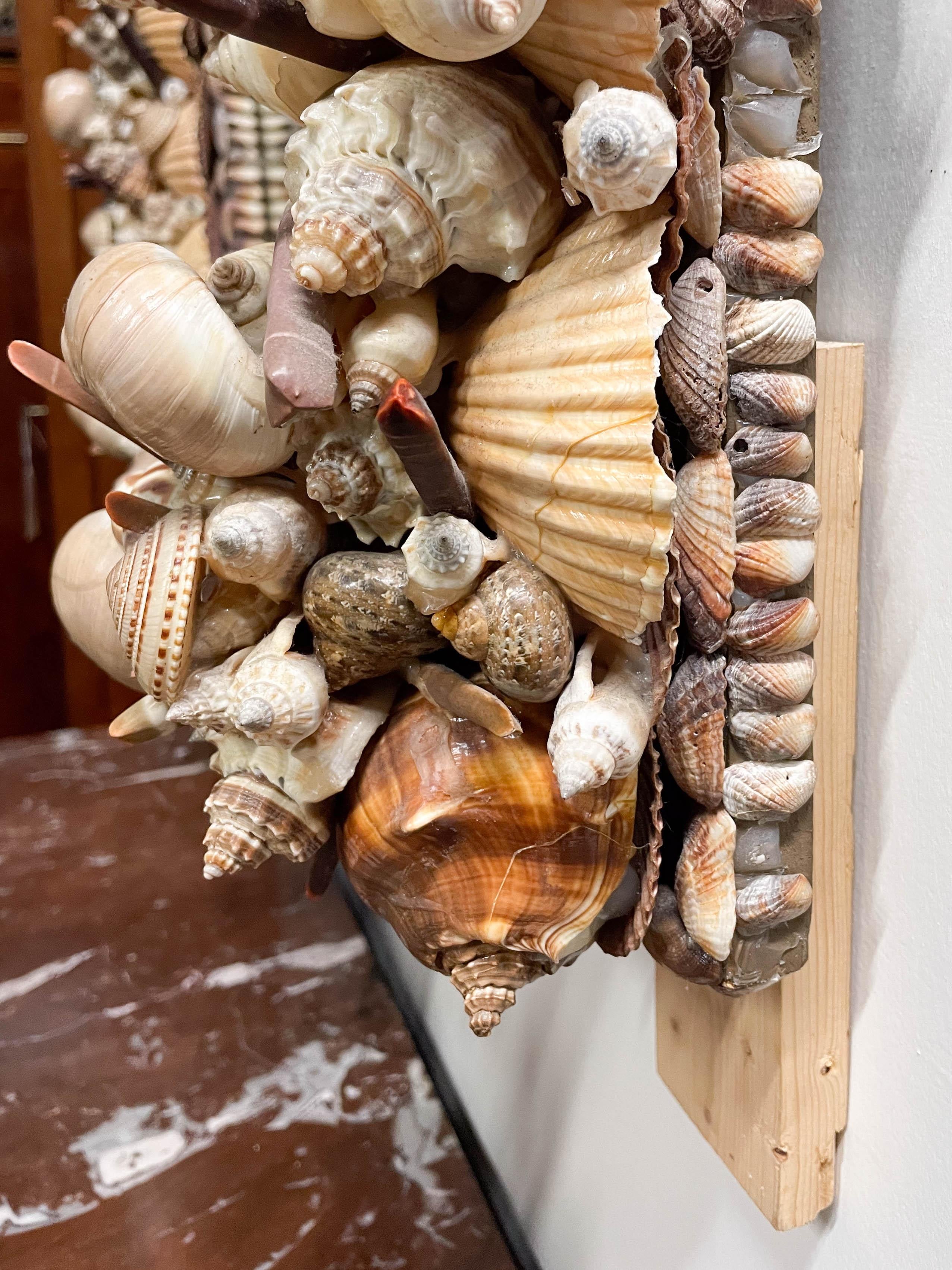 Mid Century Seashell Encrusted Wall Mirror For Sale at 1stDibs