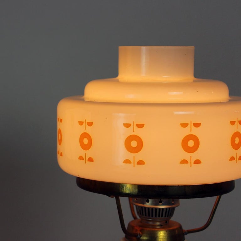 Mid-Century Set of 2 Table Lamps in Opaline Glass, Czechoslovakia For ...