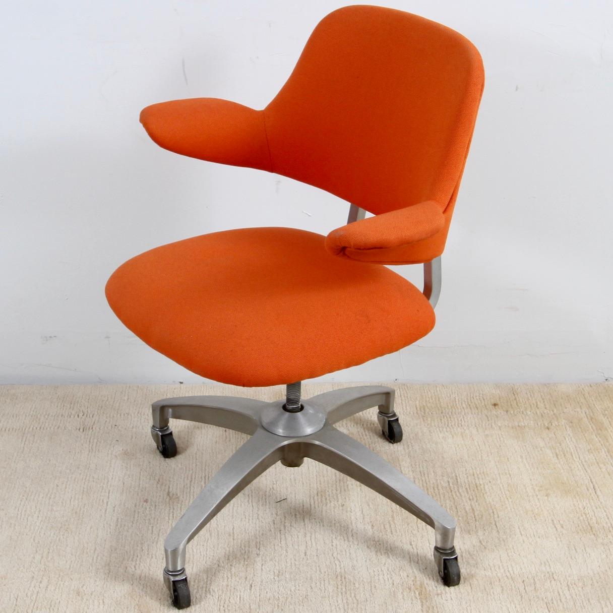 Mid Century Shaw Walker Office Chair For Sale at 1stDibs | shaw walker ...