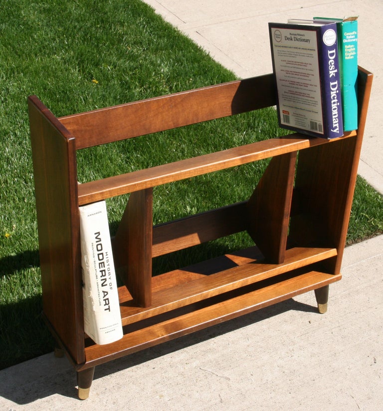 Mid Century Solid Maple Bookcase/Rack For Sale at 1stDibs
