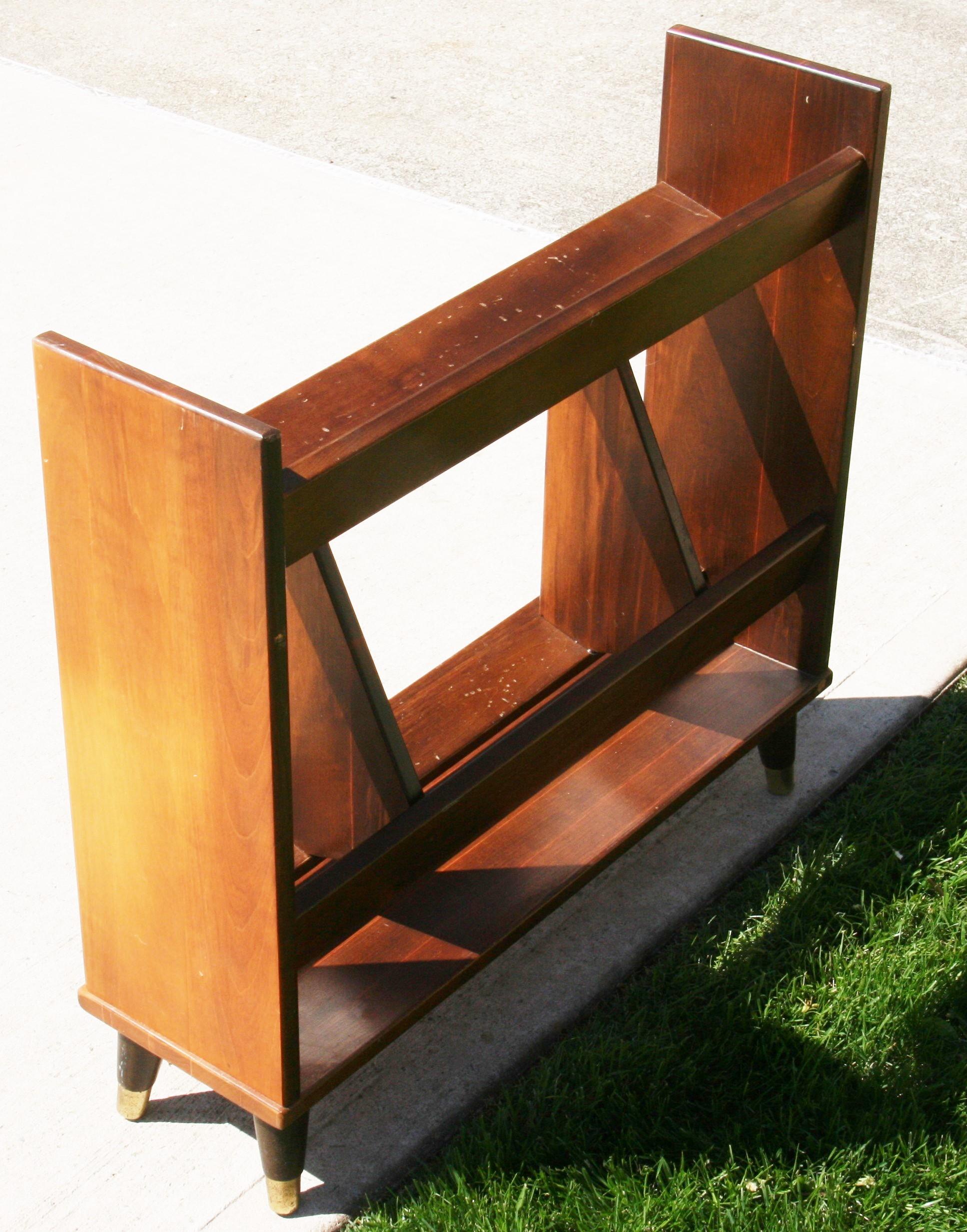 Mid Century Solid Maple Bookcase/Rack For Sale at 1stDibs