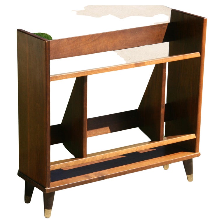 Mid Century Solid Maple Bookcase/Rack For Sale at 1stDibs