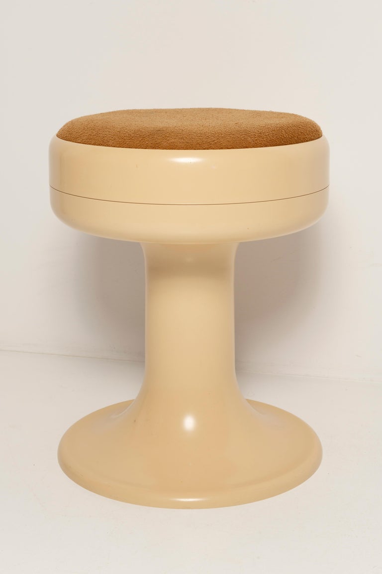 Midcentury Space Age Beige Stool, Germany, 1960s For Sale at 1stDibs