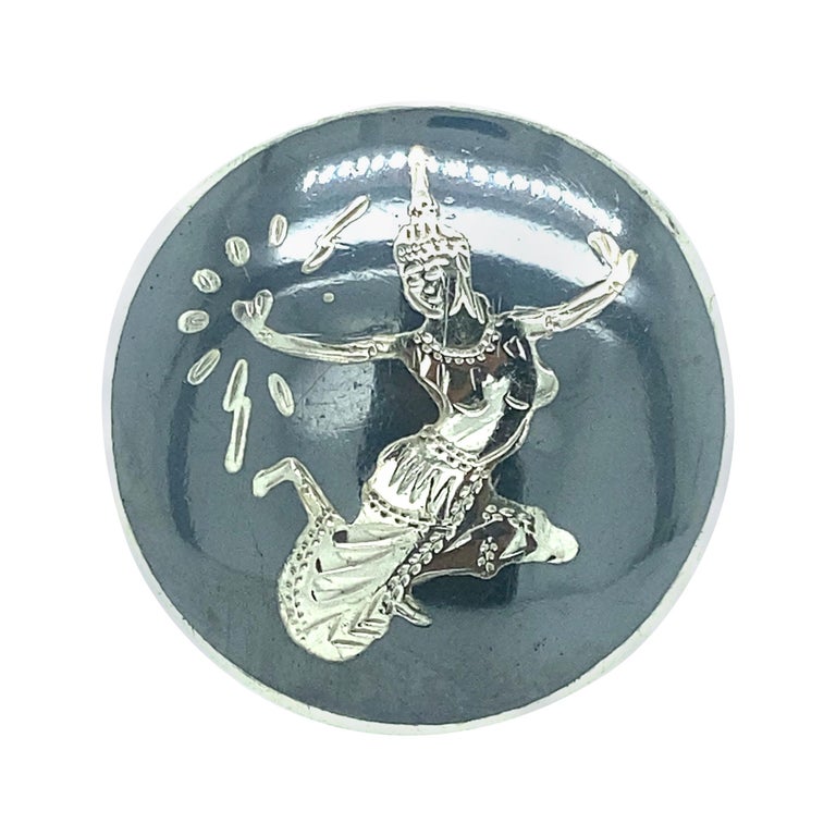 Mid-Century Sterling Silver Thai Design Ring at 1stDibs
