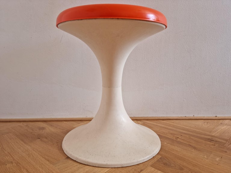 Mid Century Stool or Tabouret Tulip, Germany, 1970s For Sale at 1stDibs