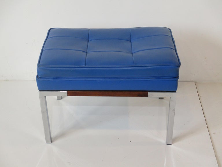 Mid Century Stools / Small Benches by Woodard For Sale at 1stDibs