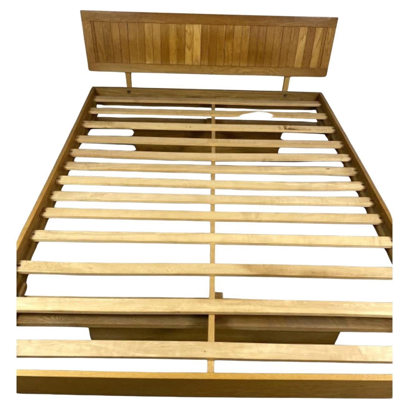 Mid Century Studio Craft Oak floating platform Queen bed by Charles ...