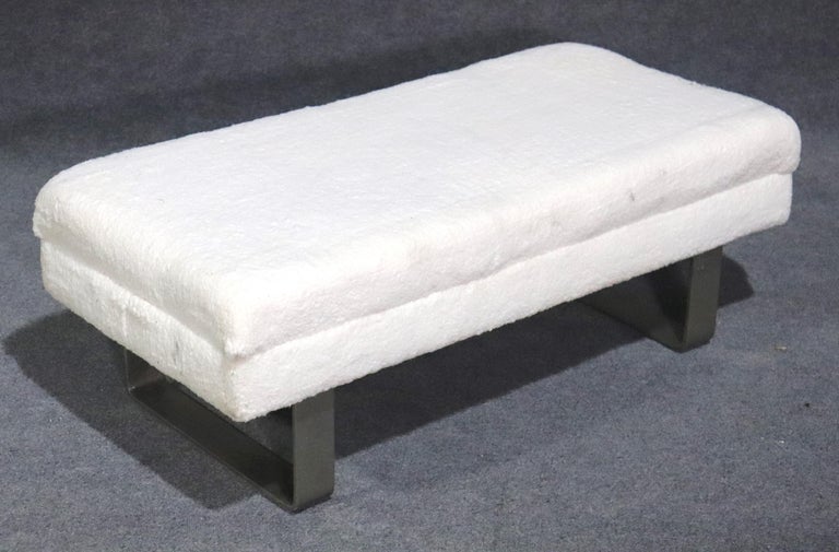Mid-Century Style Covered Bench For Sale at 1stDibs