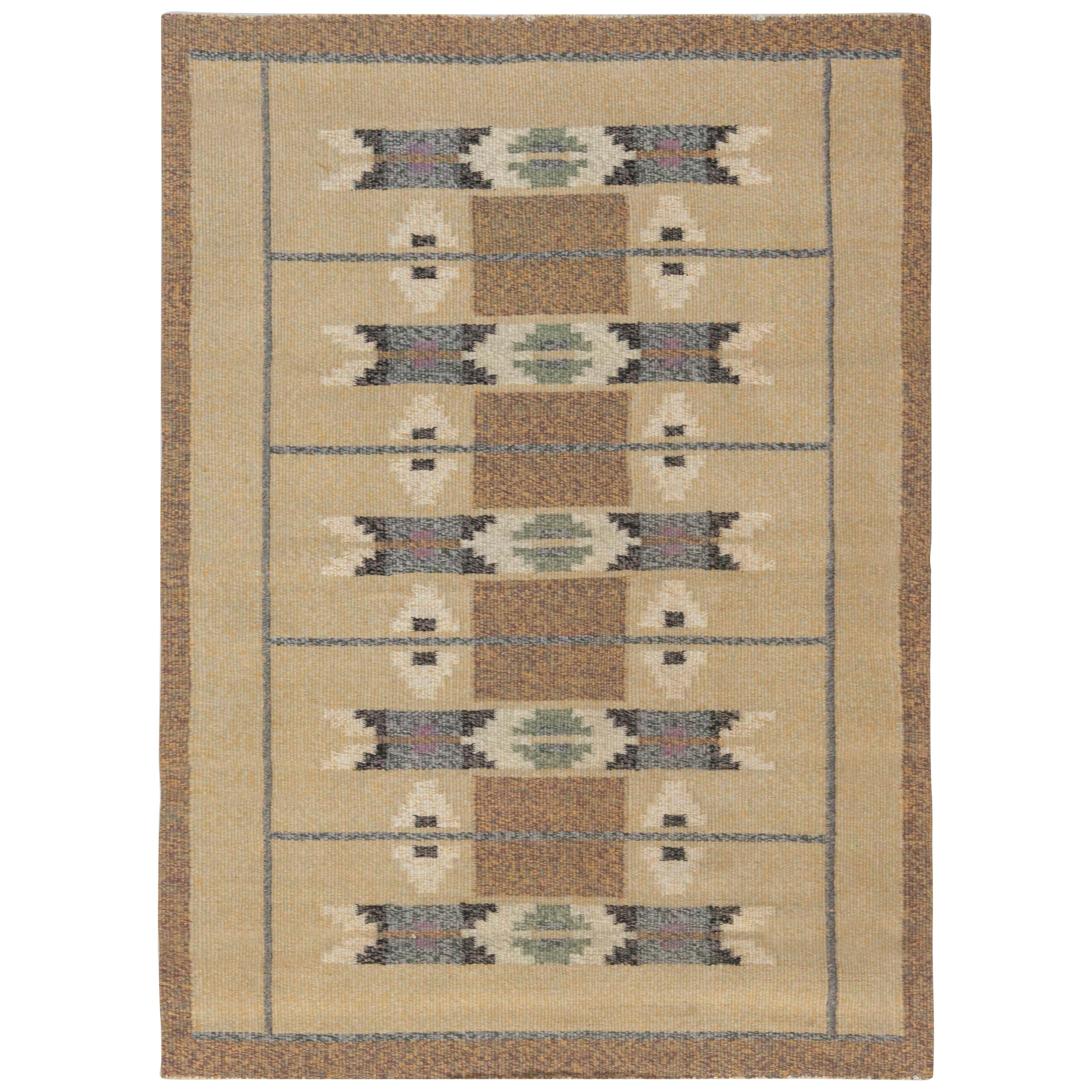 Swedish Russian and Scandinavian Rugs - 1,043 For Sale at 1stdibs