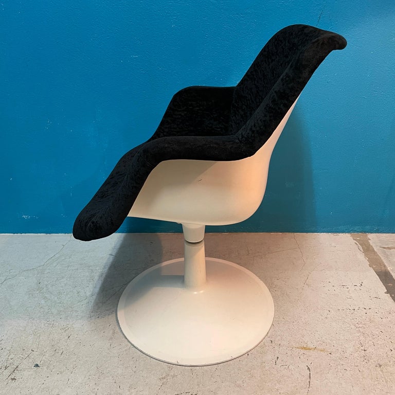 Mid-Century Swivel Chairs / Arm Chairs by Yrjö Kukkapuro for Haimi ...