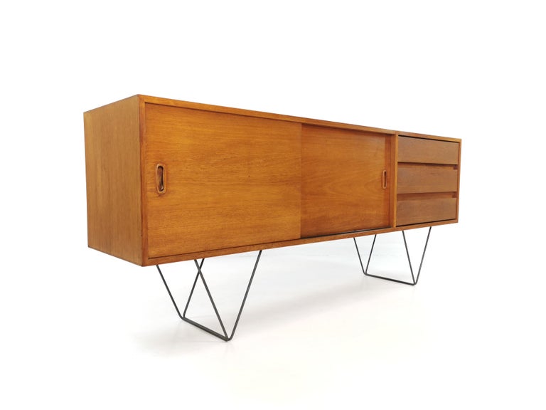 Midcentury Teak Floating Sideboard on Hairpin Legs at 1stDibs ...
