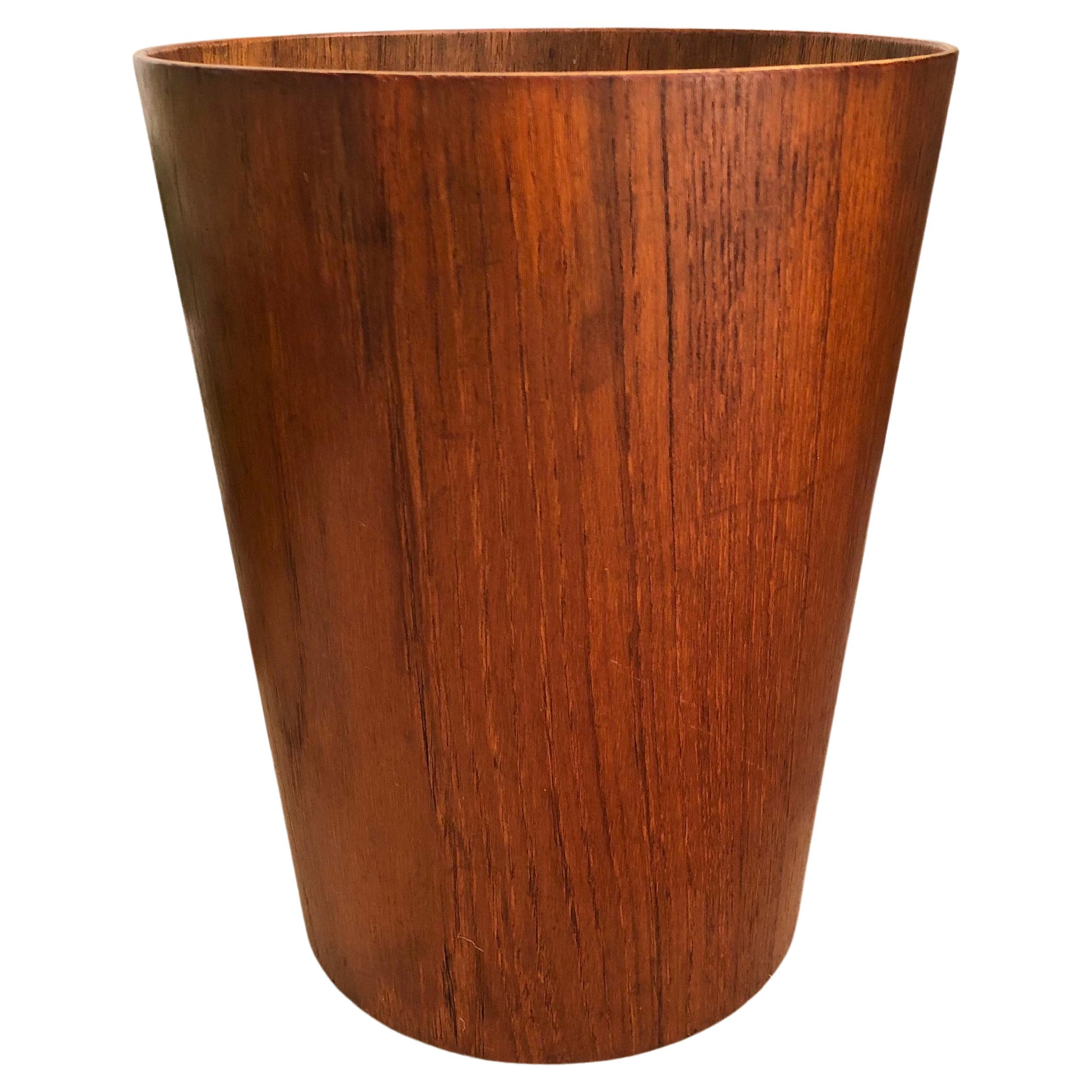 Ovetto Gala Collection Shiny Yellow Recycling and Waste Bin by Soldi ...