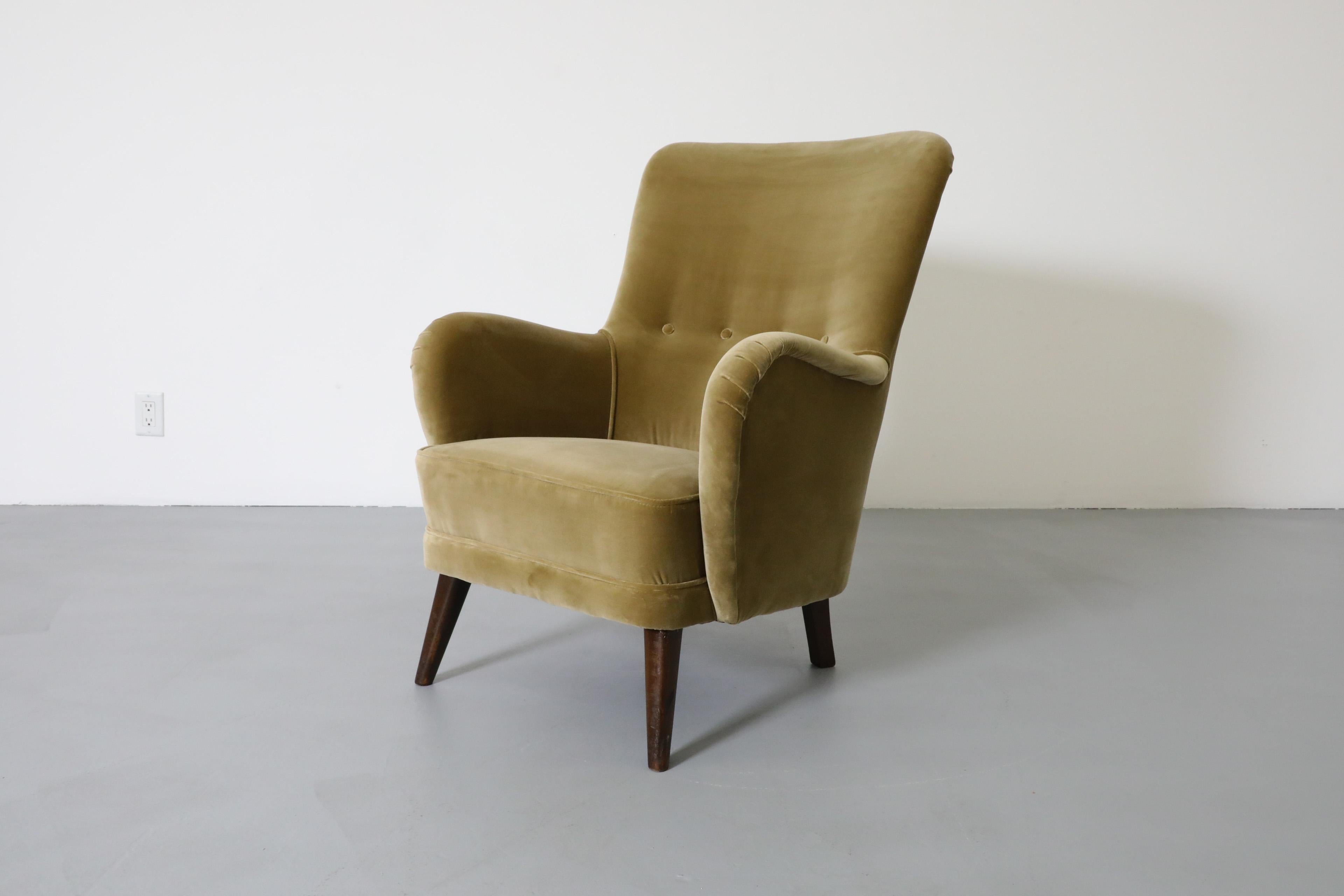 Mid-Century Theo Ruth Velvet Leaf Green Lounge Chair For Sale at 1stDibs