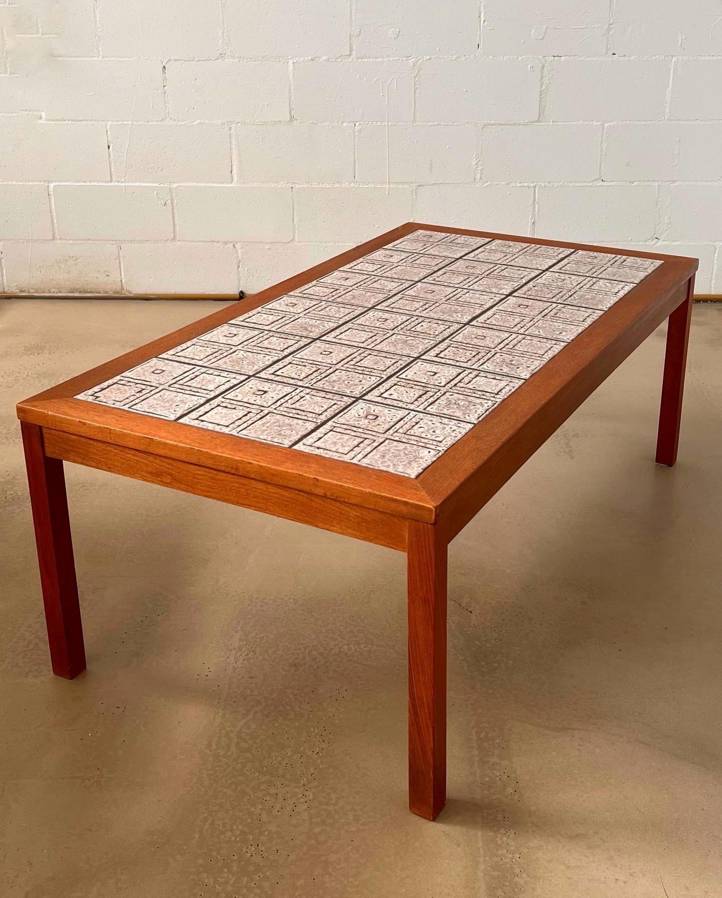 Mid-Century Tiled Coffee Table For Sale at 1stDibs