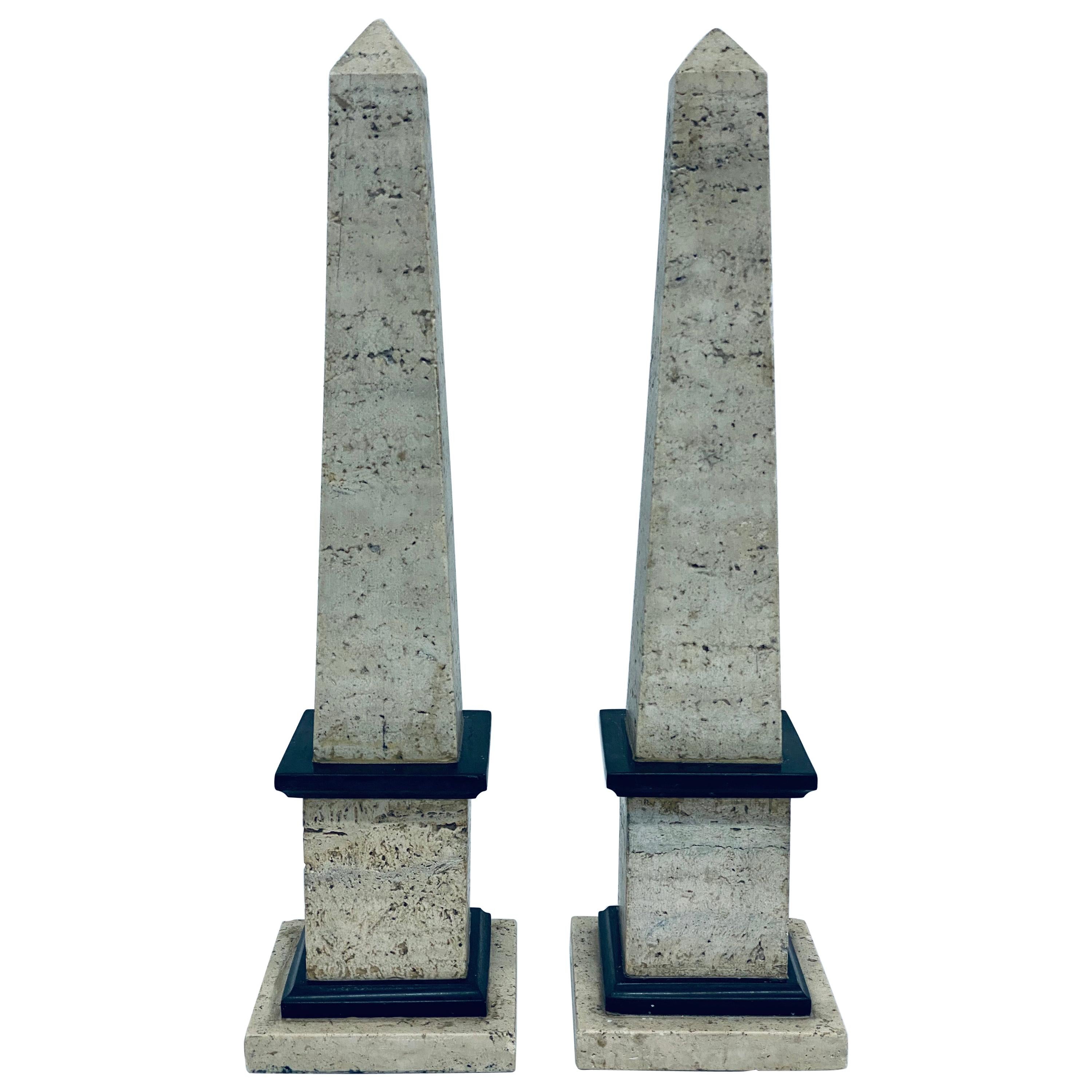 Black Scored Obelisk with Black Base and Round Feet For Sale at 1stDibs