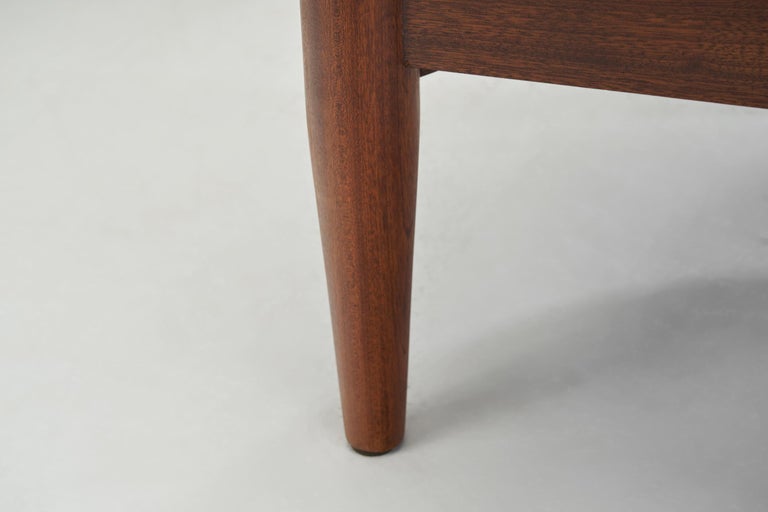 Mid-Century Tripod Shell Armchair, Europe, ca 1960s For Sale at 1stDibs