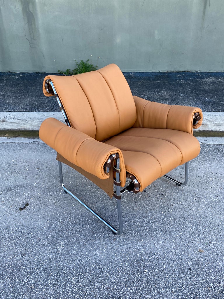 Mid Century Tubular Chrome and Leather Lounge Chair For Sale at 1stDibs