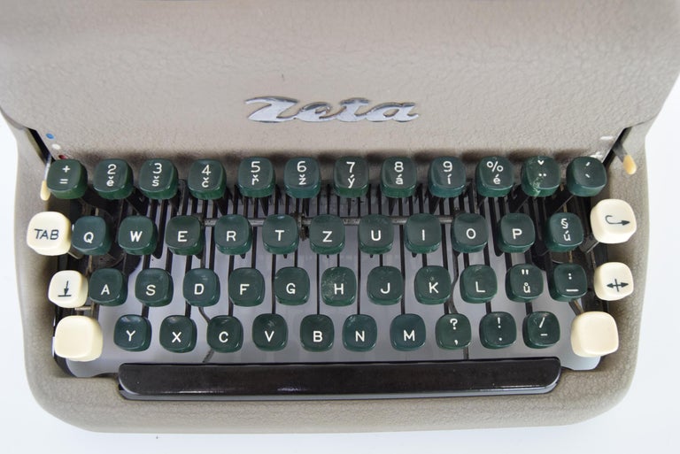 Midcentury Typewriter / Zeta, 1950s. For Sale at 1stDibs