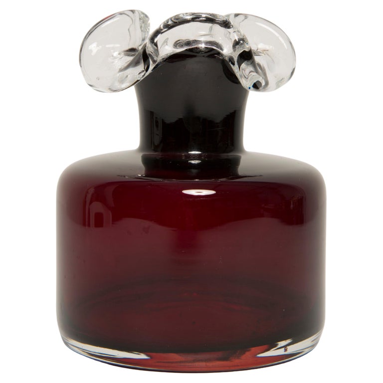 Mid Century Vintage Dark Red Frill Vase, Italy, 1960s For Sale at 1stDibs